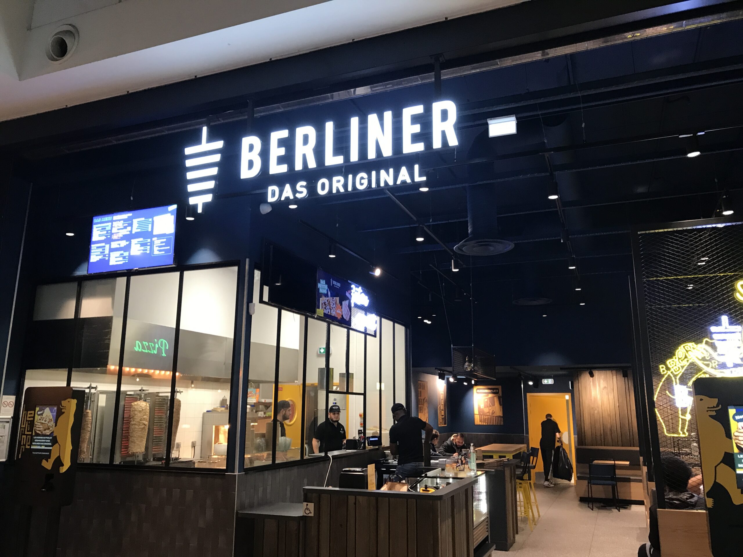 Berliner Review - DUDE OI